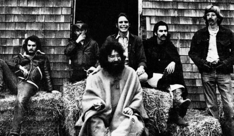 Best 15 Grateful Dead Lyrics Quotes and Verses - NSF News