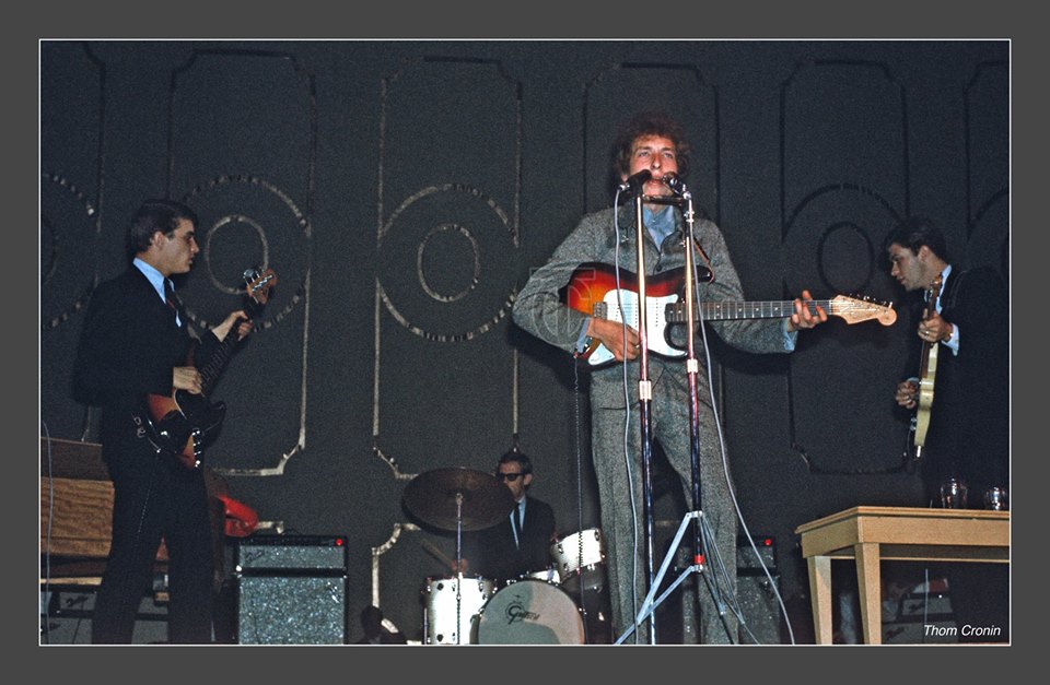 22 Photos - October 2, 1965 - Bob Dylan and the Hawks Hall in Newark ...