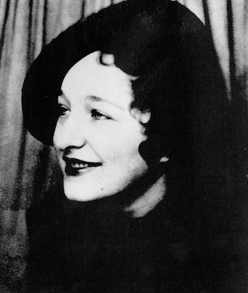JANUARY 25, 2000 – Bob Dylan’s mother Beatrice “Beatty” Rutman died ...