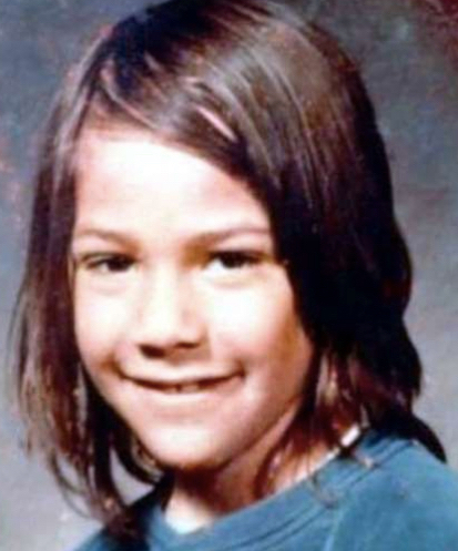18 Rare Keanu Reeves Childhood Photos - NSF News