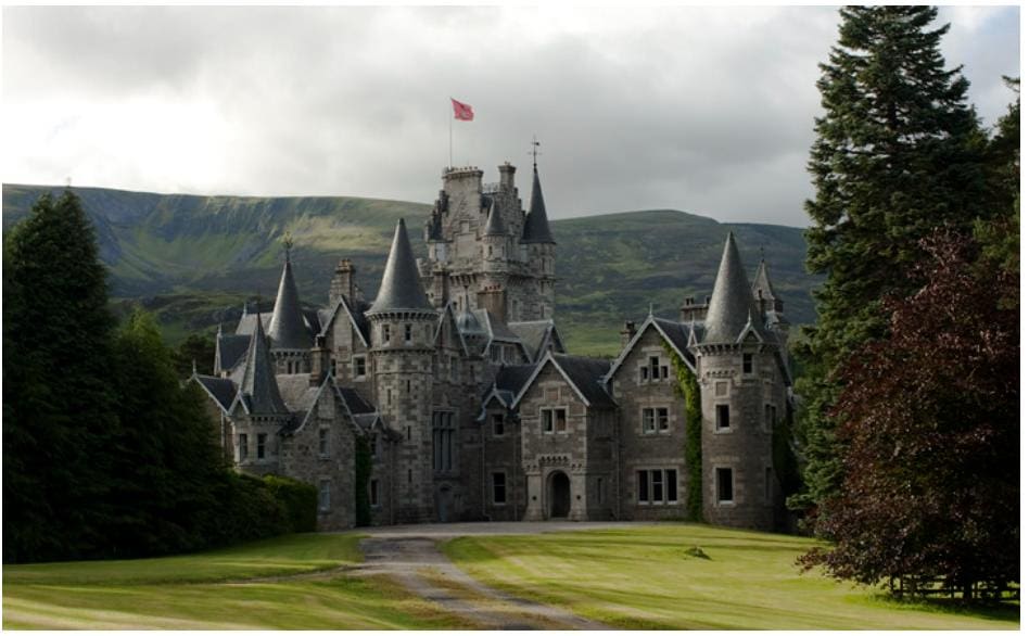 9 Fascinating Locations where Netflix's hit TV show The Crown was shot ...