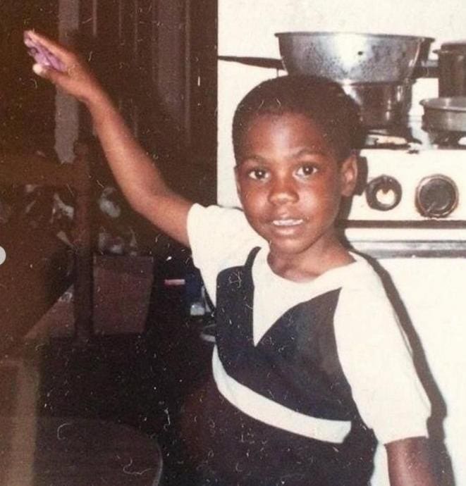 6 Rare Kevin Hart Childhood Photos - NSF News