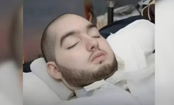 The Mysterious Life of Saudi Arabia’s “Sleeping Prince”: Al-Waleed bin ...